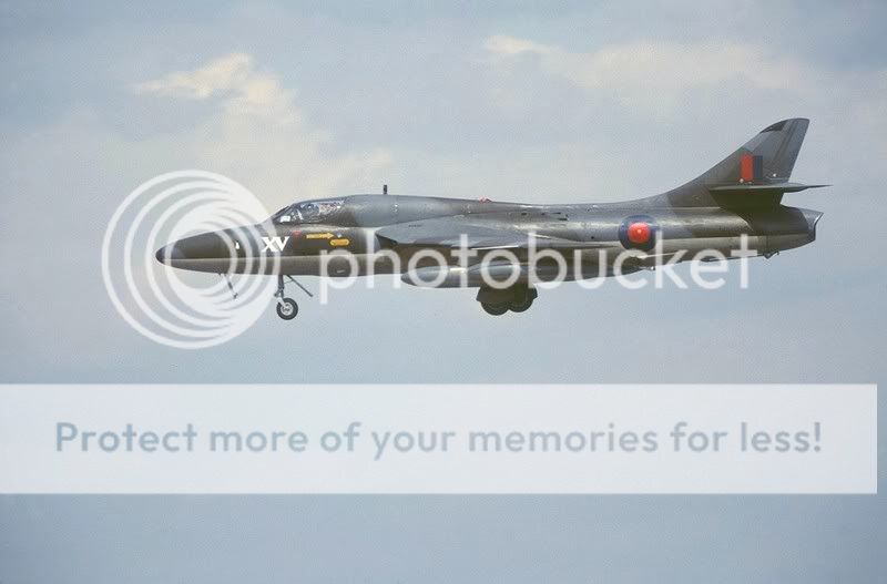 Hunters from Honington - mostly... - UK Airshow Review Forums