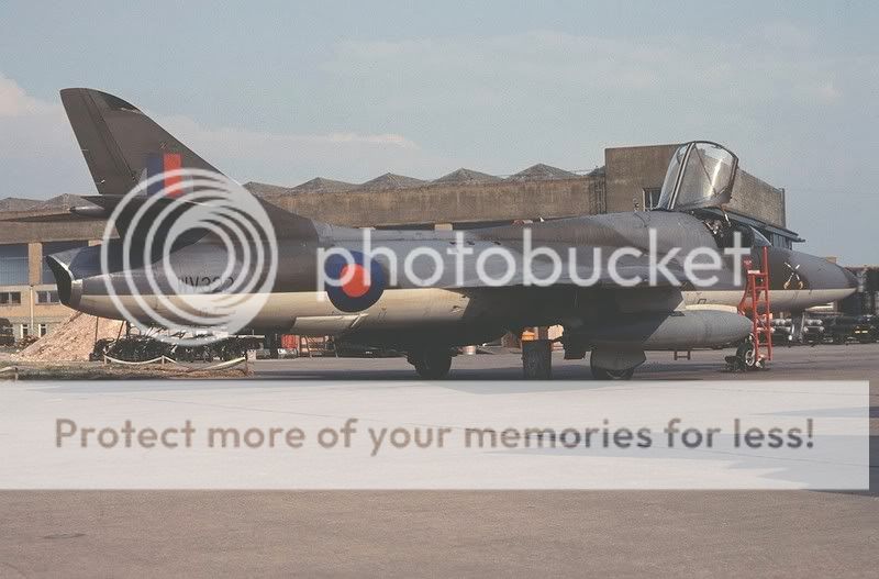 Hunters from Honington - mostly... - UK Airshow Review Forums